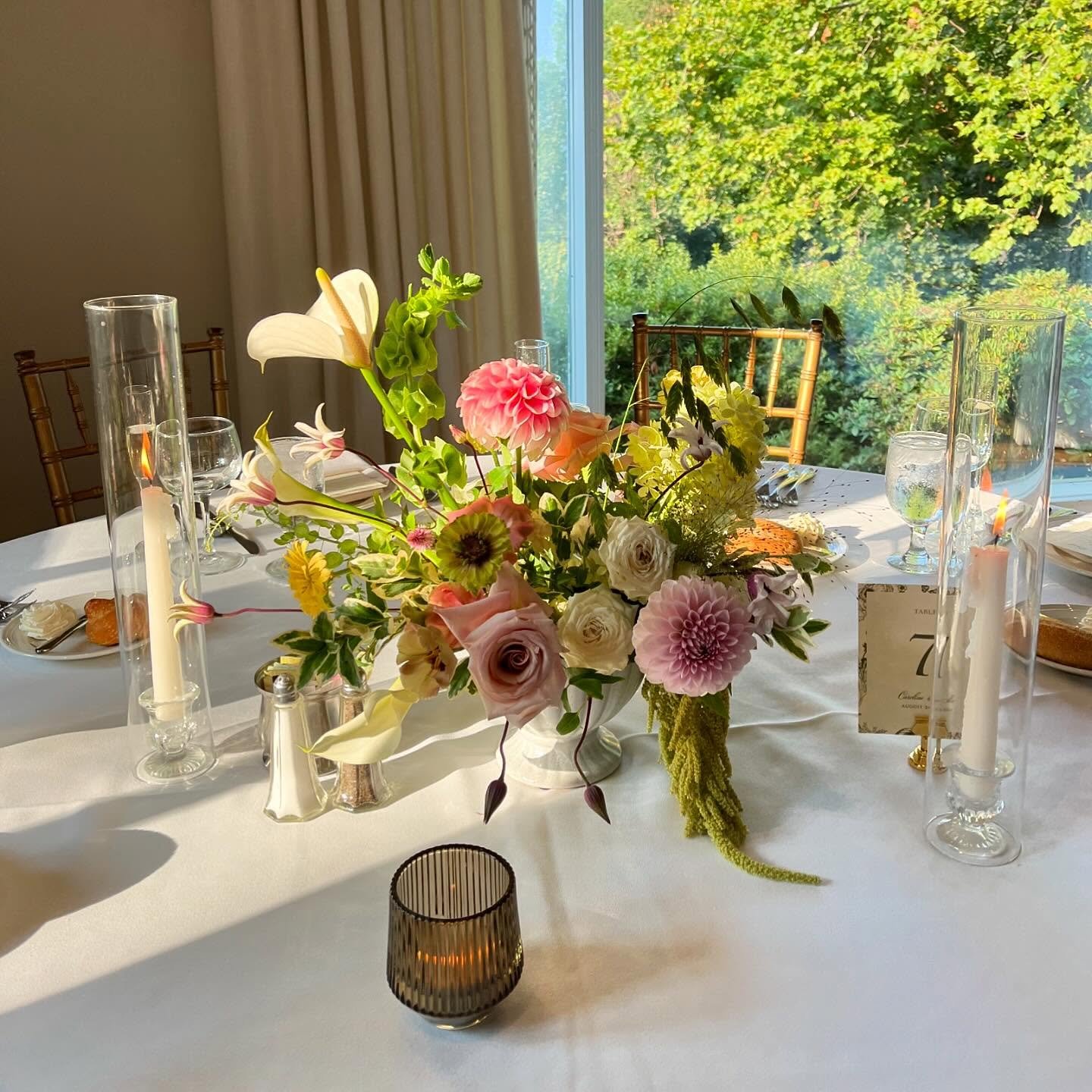 17 August Wedding Ideas for a Beautiful Late-Summer Celebration